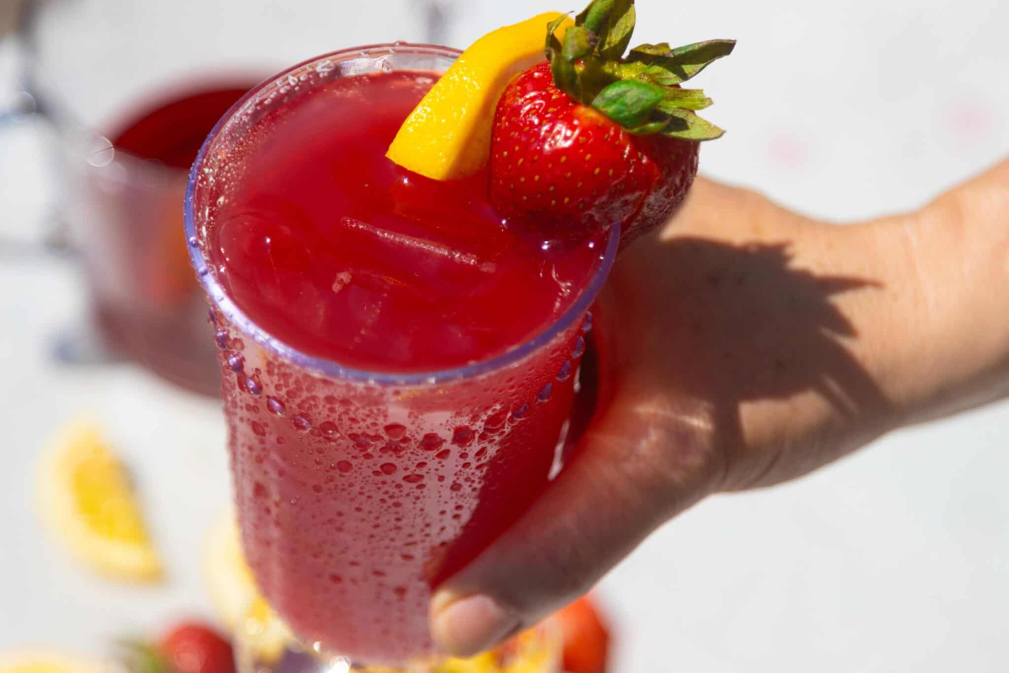 The Best Hibiscus Tea Strawberry-Lemonade Refresher - Becoming You With ...