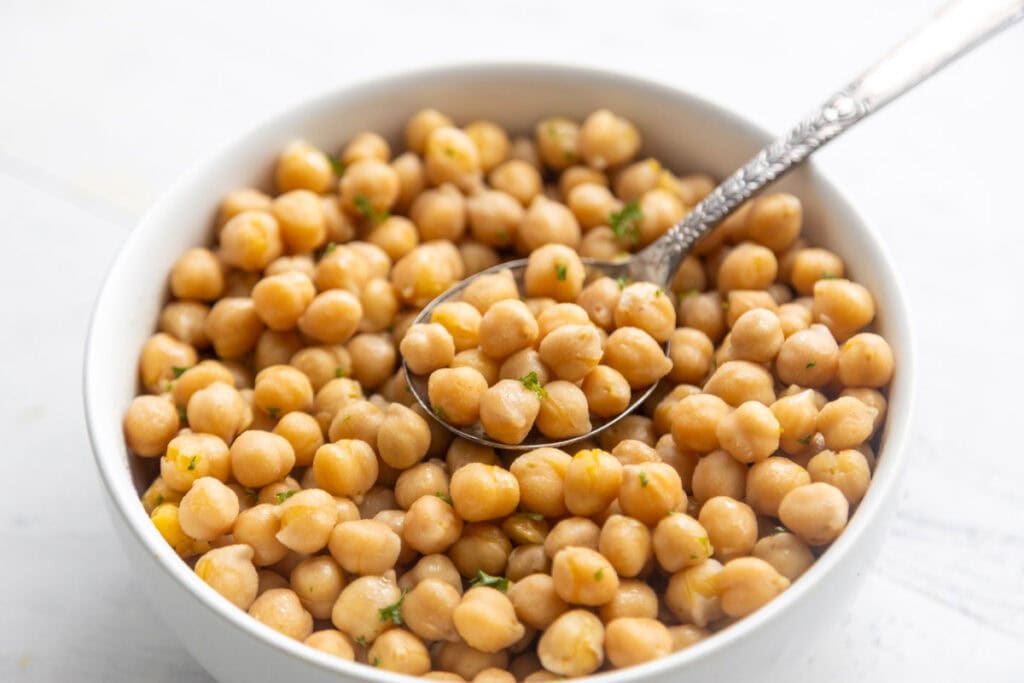 Instant Pot Chickpeas (Soaked & Unsoaked Methods) - Becoming You With Julie